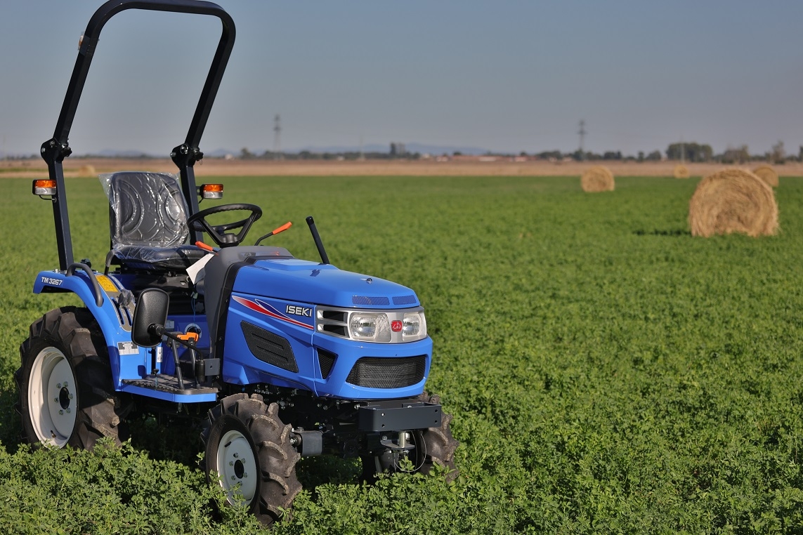 Iseki TM3267 Mech - Turf or Ag Tyres - Steam & Moorland Garden Centre